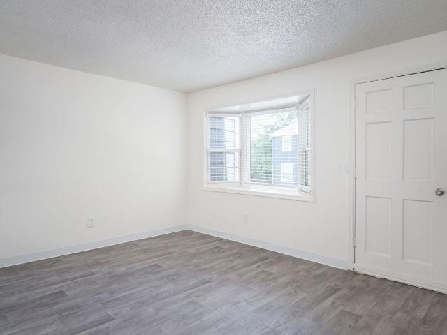 Division 890 2 Bedroom Apartment for Rent at 890 Nw Division St, Gresham, OR 97030 Gresham Northwest