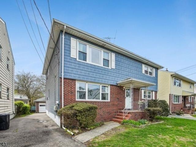 Division St, Bloomfield, Home For Sale