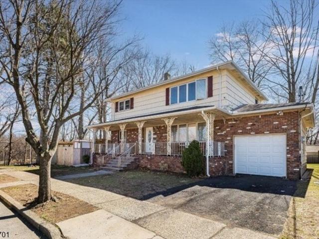 Division St, Bloomfield, Home For Sale