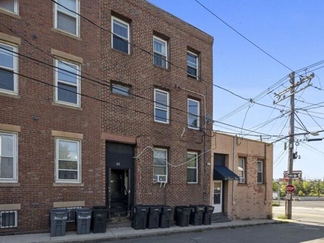 Division St, Chelsea, Home For Sale
