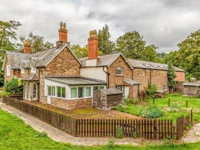Dixton Lane, Dixton, Property For Sale