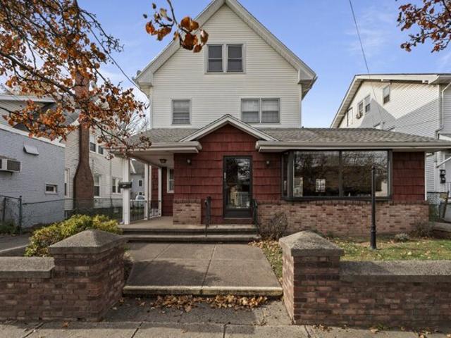 Dixwell Ave, Hamden, Home For Sale