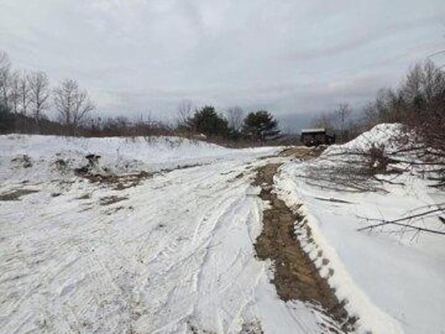 Dixfield ME 04224 LS102729249