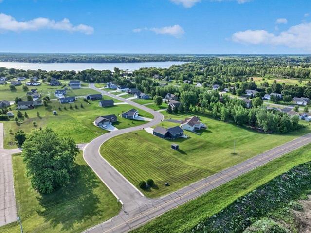 Dixie Ln SW, Alexandria, MN 56308