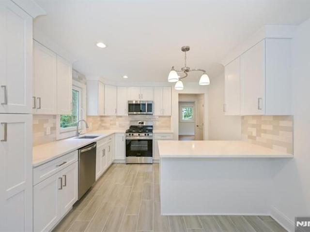 Dixon Ave, Dumont, Home For Sale