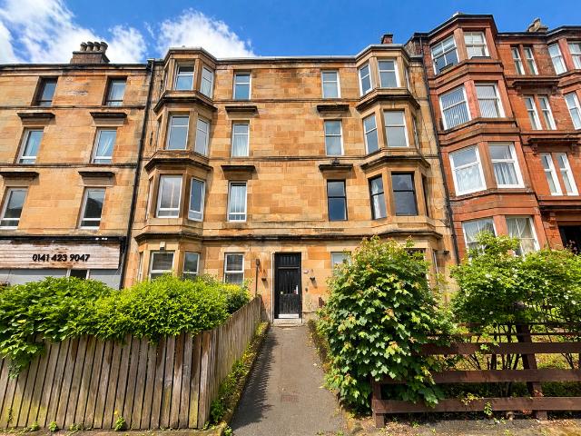 Dixon Avenue, Glasgow G42, 1 bed flat to rent, £875 pcm | PrimeLocation