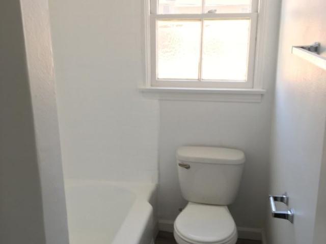 Dixon Delano LLC 2 Bedroom Apartment for Rent at 1438 Dixon St, Glendale, CA 91205 Somerset