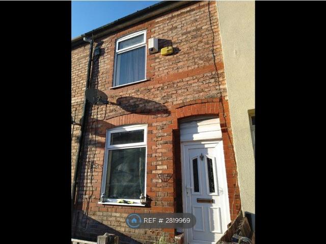 Dixon Street, Irlam, Manchester M44, 2 bed terraced house to rent, £950 pcm | PrimeLocation