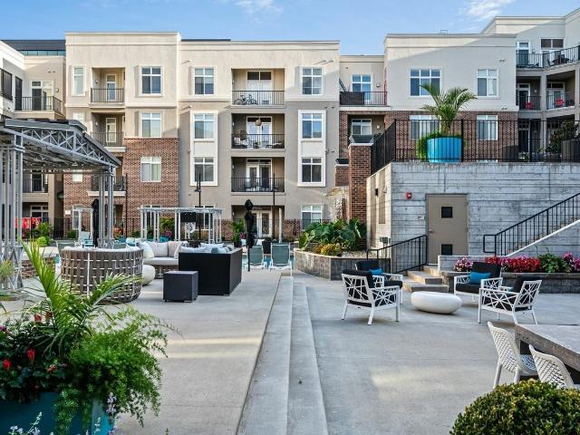 Domain City Center 1 Bedroom Apartment for Rent at 8800 Penrose Ln, Lenexa, KS 66219
