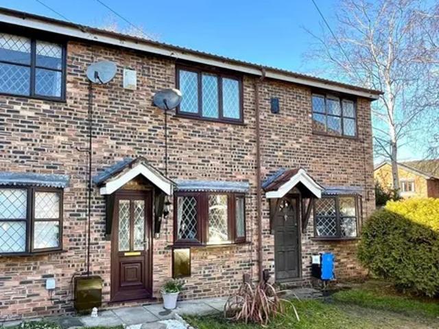 Dominic Close, Manchester, M23 9GA, United Kingdom | 2 bed townhouse for rent #140396696 | Rentberry