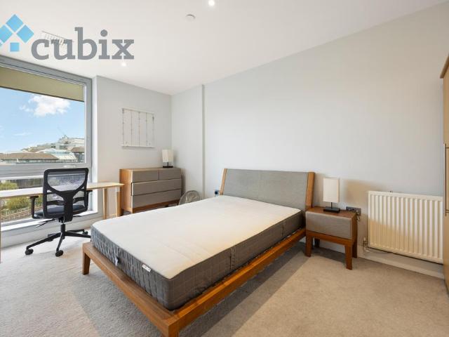 Dominion Walk, London E14 2 bed flat to rent £2,340 pcm £540 pw