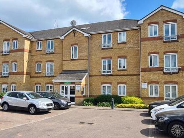 Dominion Close, Hounslow, 2 Bedroom Flat
