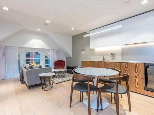 Dominion House, Barbican EC1A 1 bed apartment to rent £3,900 pcm £900 pw