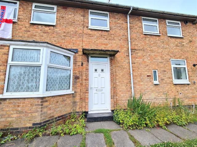 Dominion Road, New Parks, Leicester LE3, 3 bed semi detached house to rent, £1,150 pcm | PrimeLocation