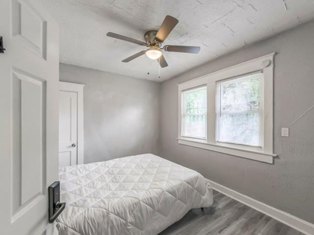 Don't Miss Out on this Brand NEW City Duplex in Kansas City! Beautiful and Spacious Bedrooms, TONS of Windows! Book now!