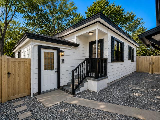 Don't Miss Out on this Studio Apartment!