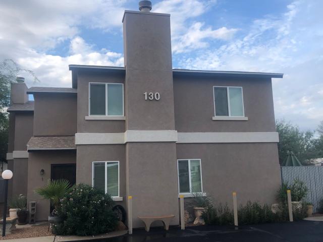 Don't Let This One Slip By! 2 Bedroom 2 Story Townhome NORTHWEST LOCATION