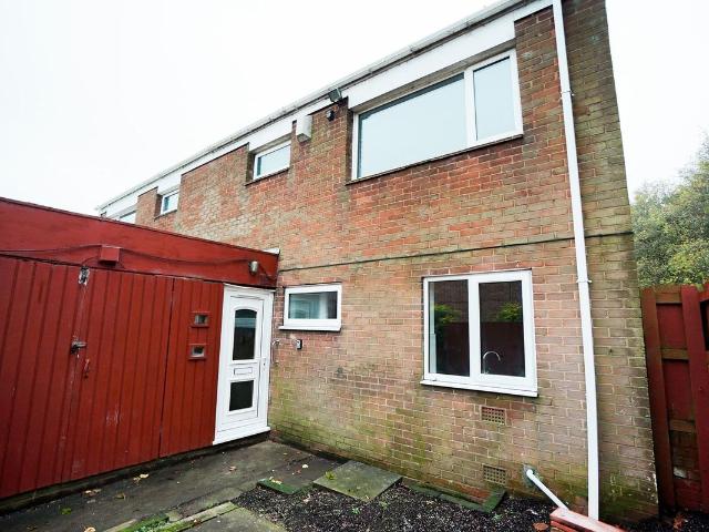 Donvale Road E, Washington, Tyne & Wear NE37, 3 bed end terrace house to rent, £795 pcm | PrimeLocation