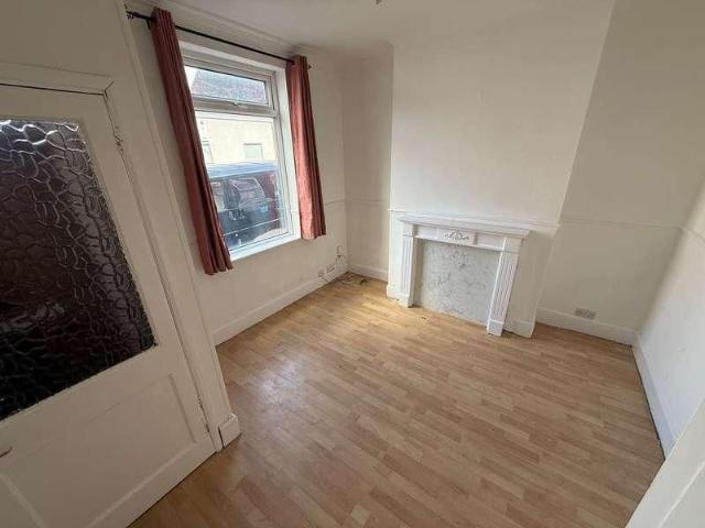 Don Street, Doncaster, DN1