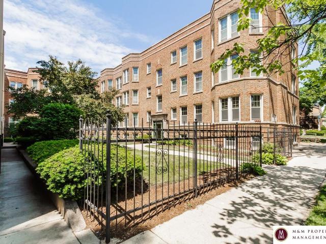 Donald Alexander Building Studio Apartment for Rent at 437 S Kenilworth Ave, Oak Park, IL 60302