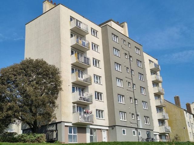 Donald Hall Road, Brighton BN2, 2 bed flat to rent, £1,475 pcm | PrimeLocation