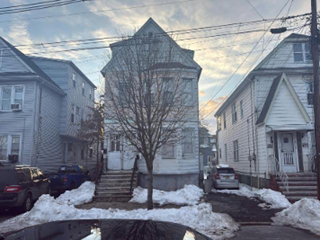 Donald St