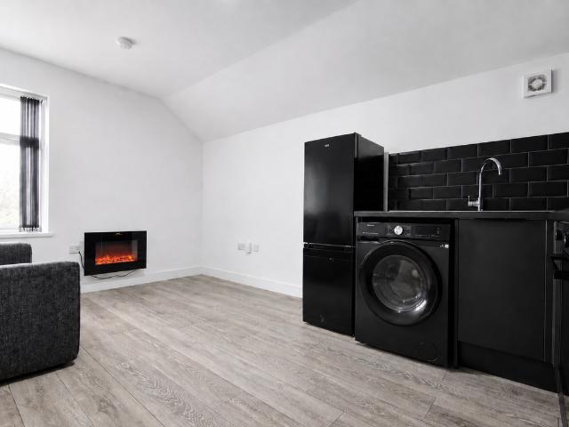 Donald Street, Roath CF24, 1 bed flat to rent, £850 pcm | PrimeLocation