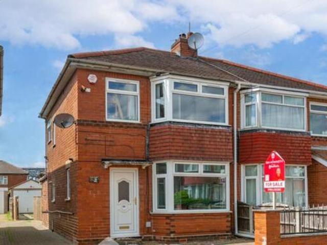 Doncaster, South Yorkshire, 3 Bedroom Semi detached