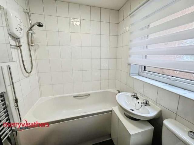 Doncaster Road, Barnsley, S70