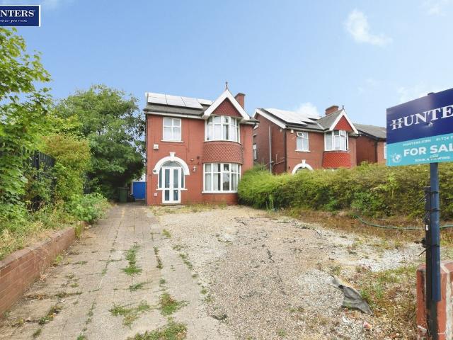Doncaster Road, Scunthorpe DN15, 4 bed detached house to rent, £1,300 pcm | PrimeLocation