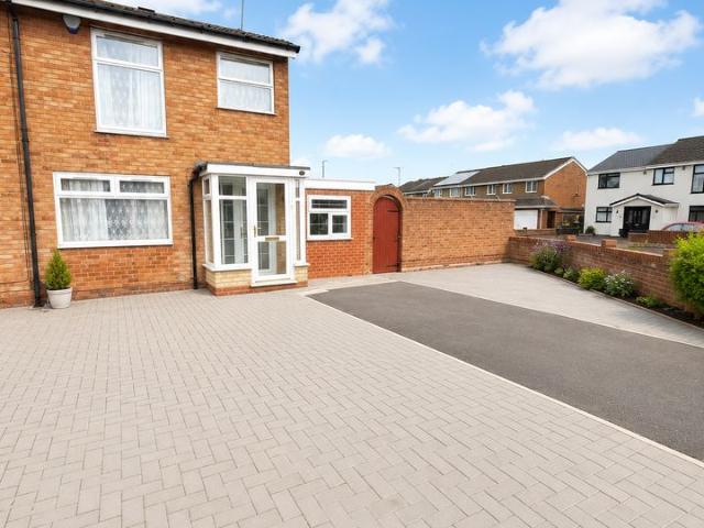 Doncaster Way, Birmingham B36, 3 bed end terrace house to rent, £1,500 pcm | PrimeLocation