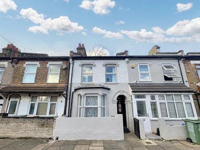 Dongola Road, Plaistow, 4 Bedroom House