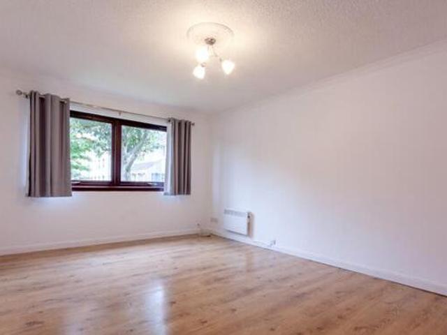 Donmouth Court, Bridge Of Don, 2 Bedroom Flat