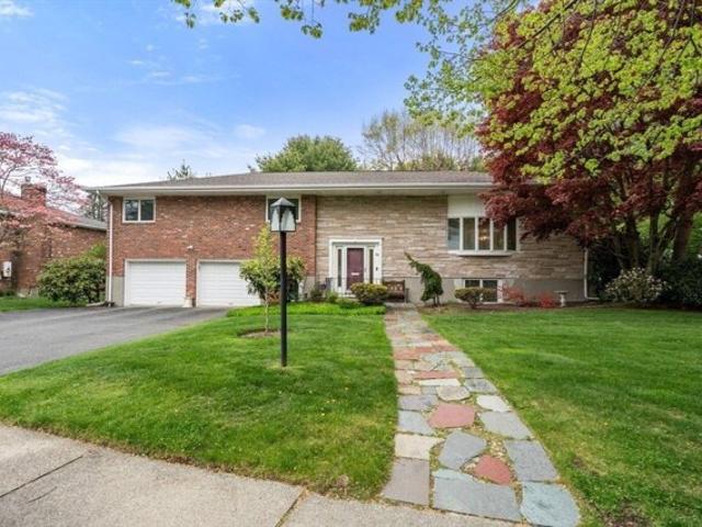 Donna Rd, Newton, Home For Sale
