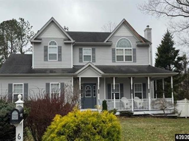 Donnelly Ct