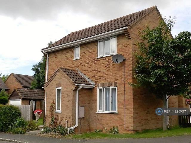 Donnington, Milton Keynes, MK13 2 bed semi detached house to rent £1,390 pcm £321 pw