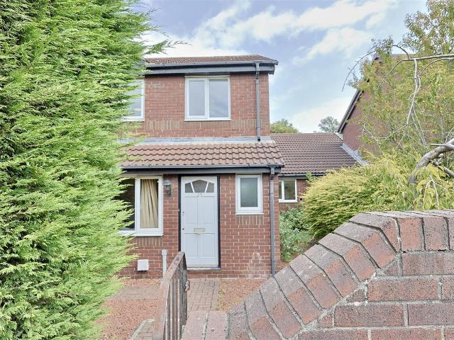 Donnington Court, South Gosforth, Newcastle Upon Tyne NE3, 4 bed detached house to rent, £1,400 pcm | PrimeLocation