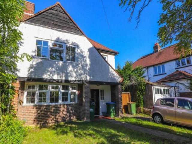 Donnington Grove, Southampton, 4 Bedroom Semi detached