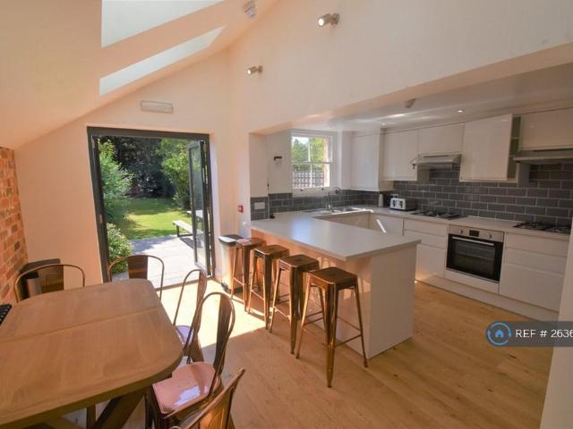 Donnington Road, Reading, RG1 6 bed terraced house to rent £4,200 pcm £969 pw