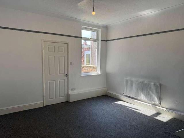 Donnington Street, Grimsby, DN32
