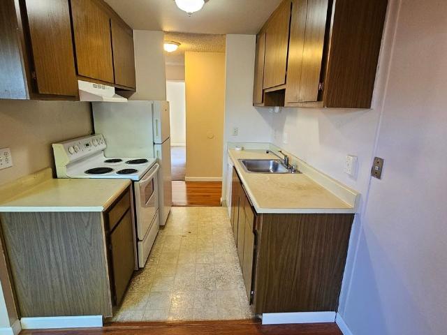 Donohue 1 Bedroom Apartment for Rent at 7491 95 99 Donohue Drive, Dublin, CA 94568
