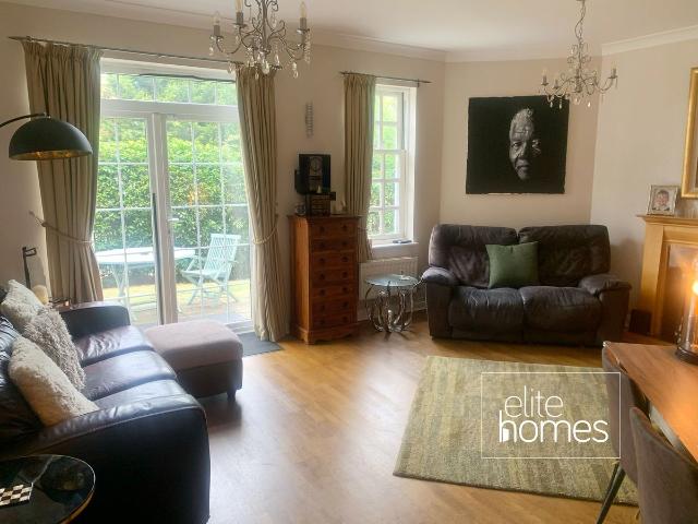 Donovan Place, Winchmore Hill N21, 2 bed flat to rent, £1,850 pcm | PrimeLocation