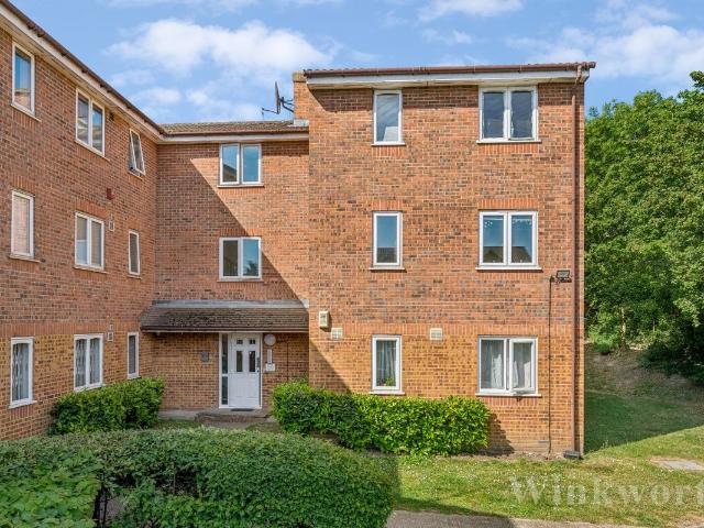 Dobson House, John Williams Close, London SE14, 2 bed flat to rent, £1,850 pcm | PrimeLocation