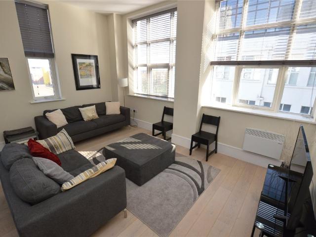 Dock Office, Furness Quay, Salford M50, 2 bed flat to rent, £1,300 pcm | PrimeLocation