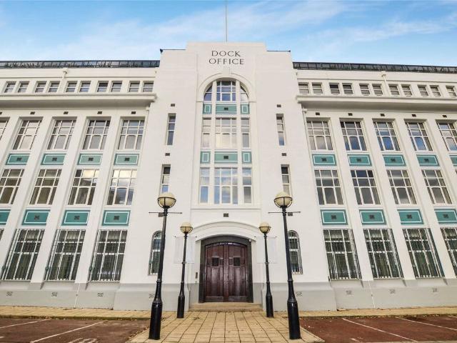 Dock Office, Furness Quay, Salford Quays, Salford M50, 2 bed flat to rent, £1,600 pcm | PrimeLocation