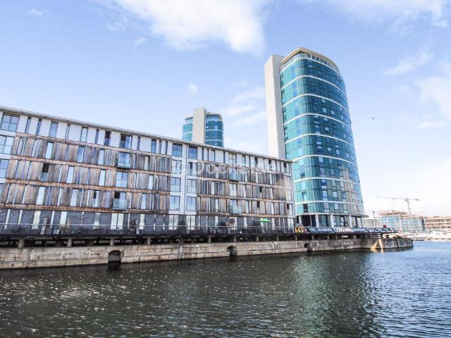Dock Head Road, Chatham ME4, 1 bed flat to rent, £975 pcm | PrimeLocation