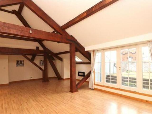 Dock Road, Birkenhead, 3 Bedroom Apartment