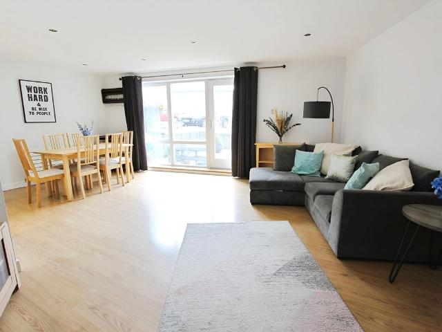 Dock Street, Edinburgh EH6, 2 bed flat to rent, £1,400 pcm | PrimeLocation
