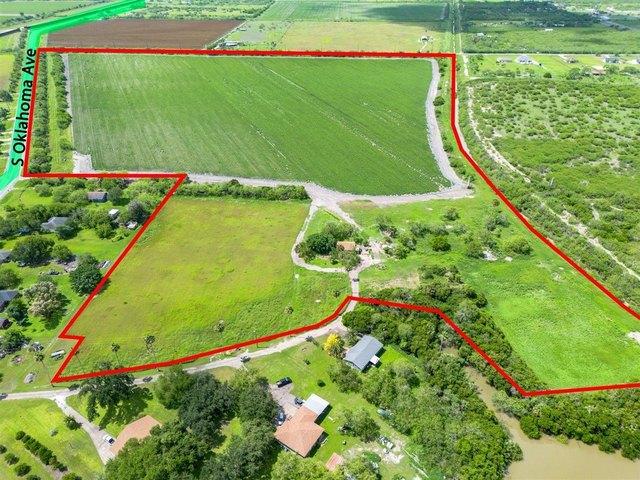 Dockberry Rd, Brownsville, TX 78521