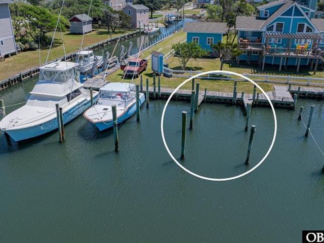Docks Lot Slip 4, Hatteras, NC 27943